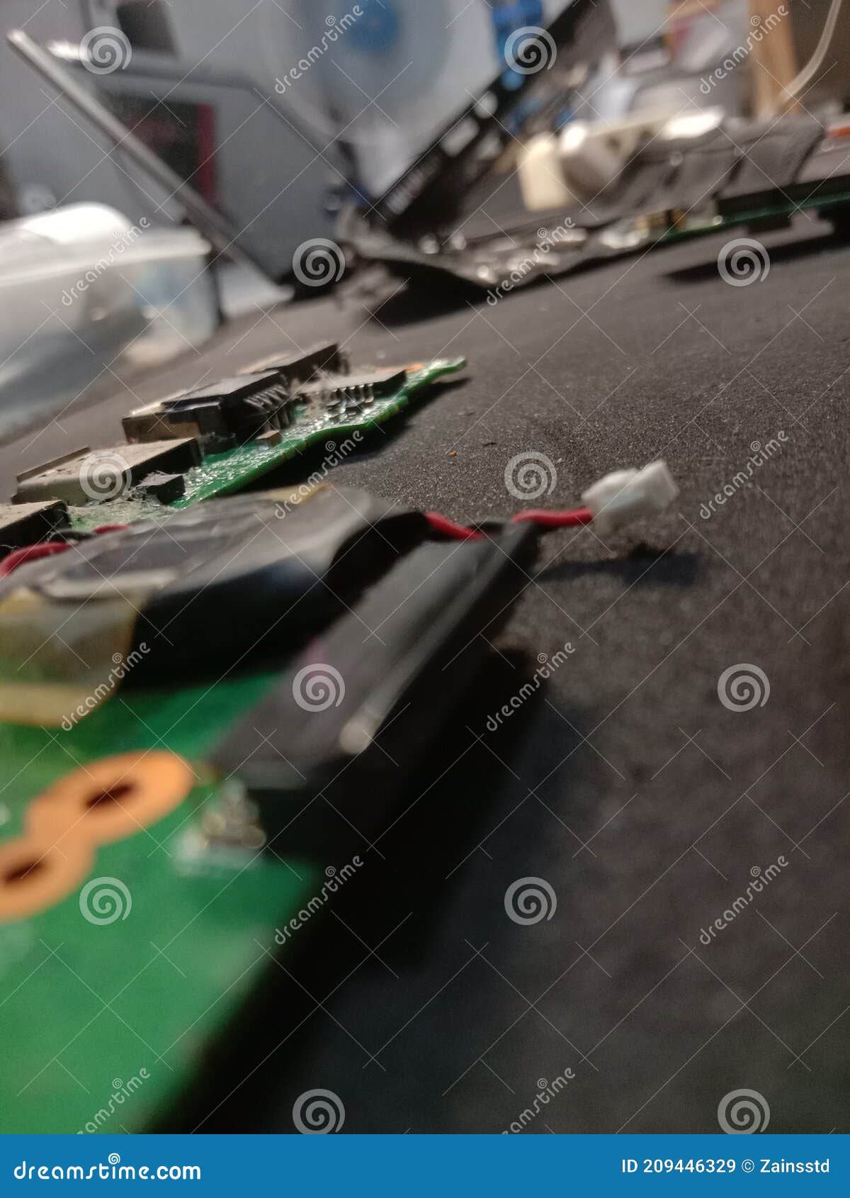Repair of Computer Machines in the Era of 4.0 Stock Image - Image of ...