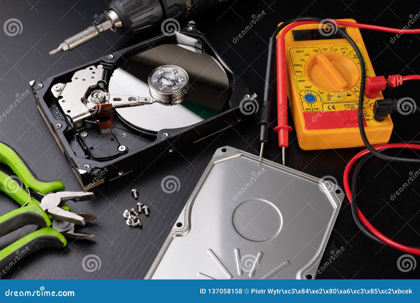 Repair and Diagnostics of Hard Disk. Service of Computer Parts in the ...