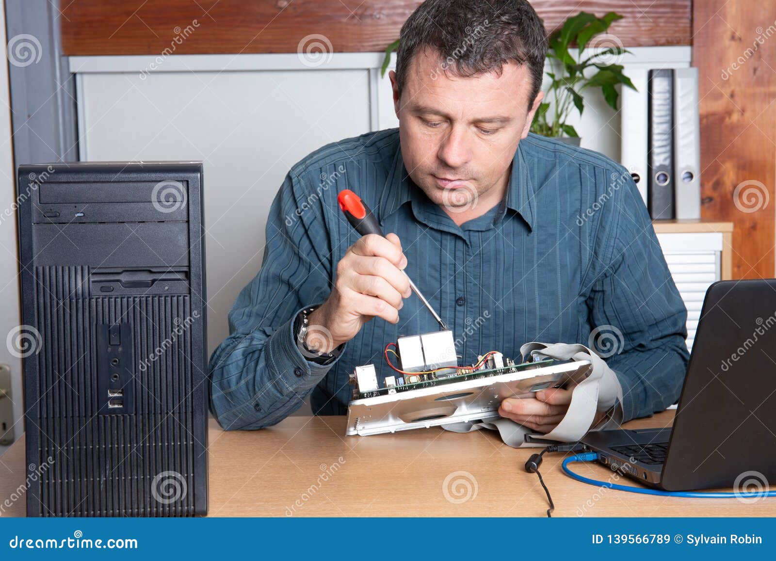 Repair Man Technician with Broken Computer Pc Stock Image - Image of ...