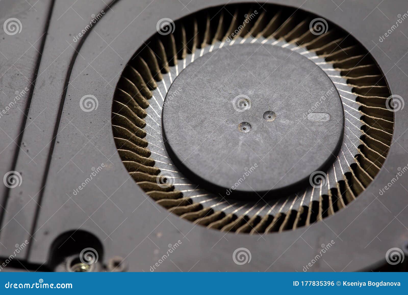 Notebook Cooler / Repairing Broken Laptop Notebook Computer Stock Photo ...