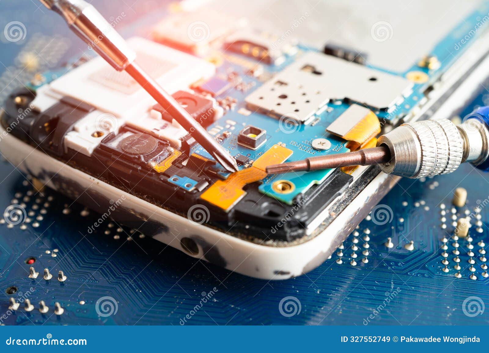 Repairing and Upgrade Circuit Mainboard of Notebook, Electronic ...