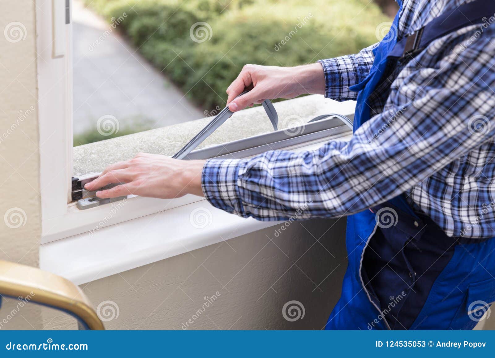 Fixing A Window Using Polyurethane Foam. Installing Polyurethane Foam ...