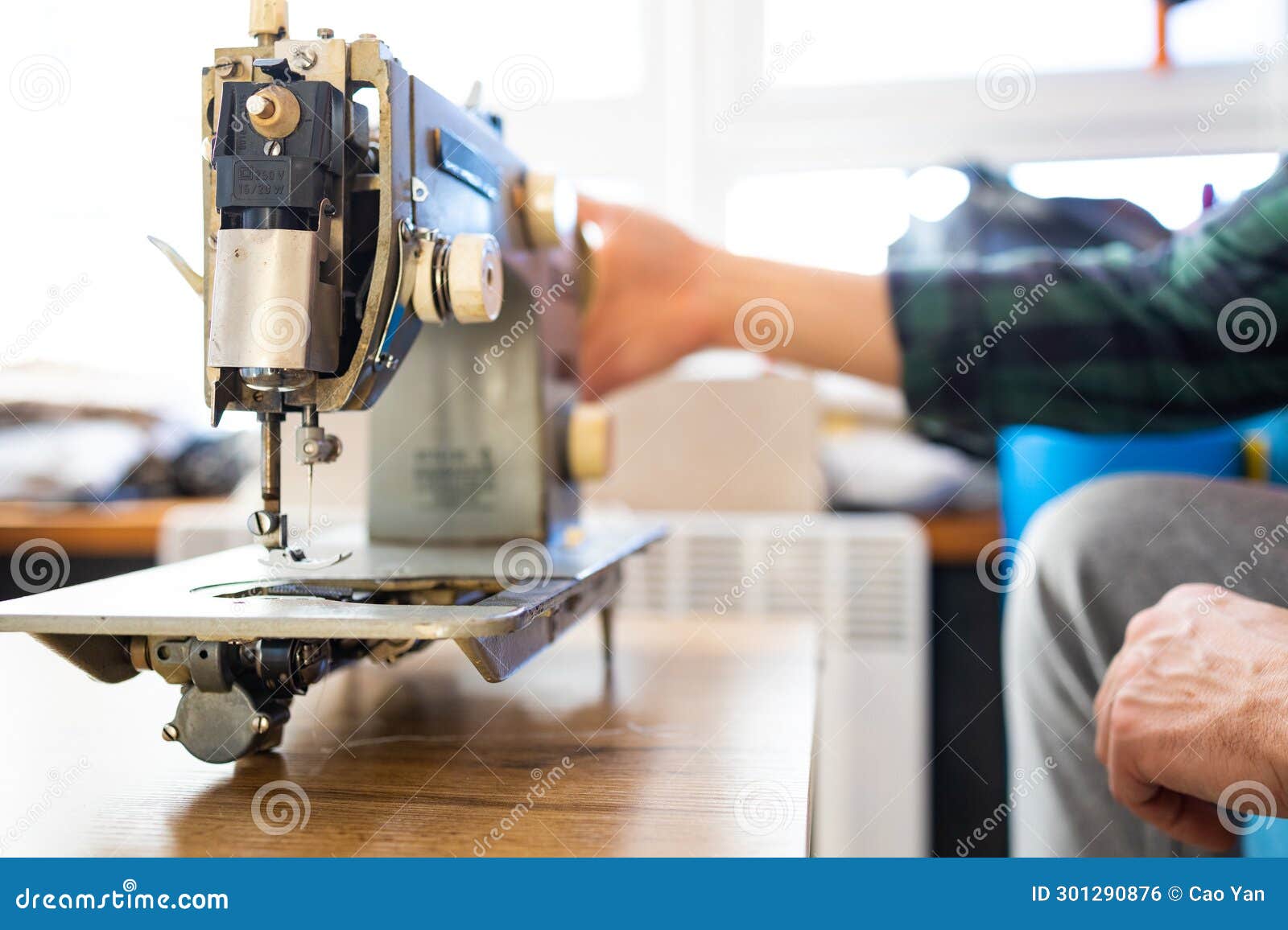 Repairman Master is Testing Old Disassembles Sewing Machine in Workshop ...