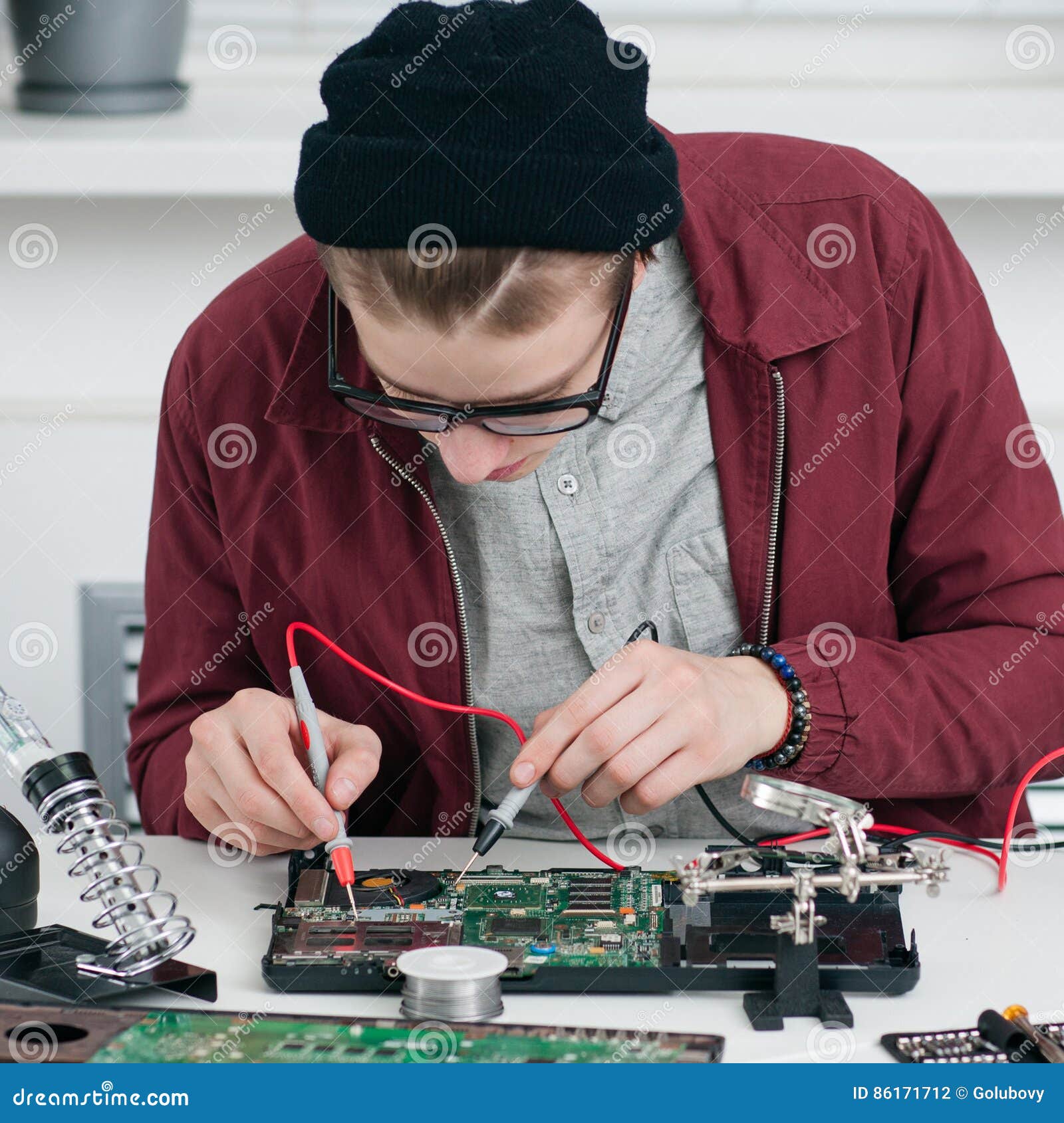 Repairman Soldering Cpu in Workshop Stock Photo - Image of electronic ...