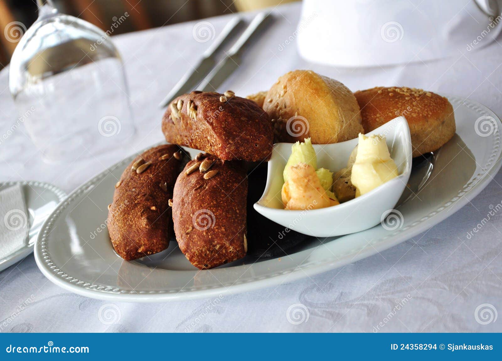 Repas de restaurant photo stock. Image du différent, texture - 24358294