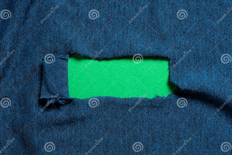 Replacing Old Wallpaper Design, Creating New Wall Pattern Layout ...