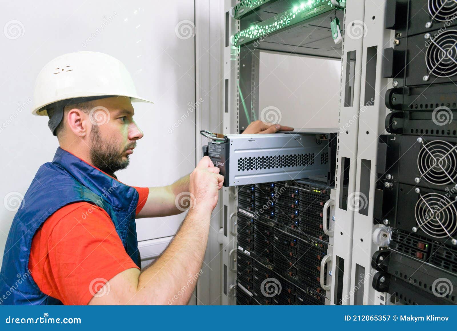 . Replacing the Power Module in the Server Room Rack. Maintenance of ...