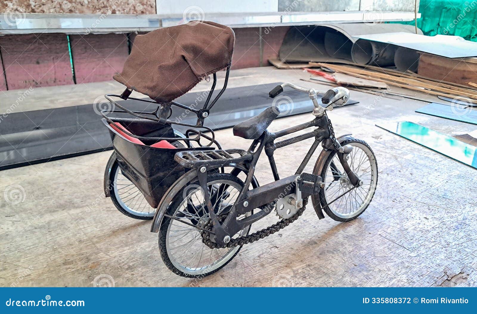 Replica of a Classic Three-wheeled Rickshaw Stock Photo - Image of ...