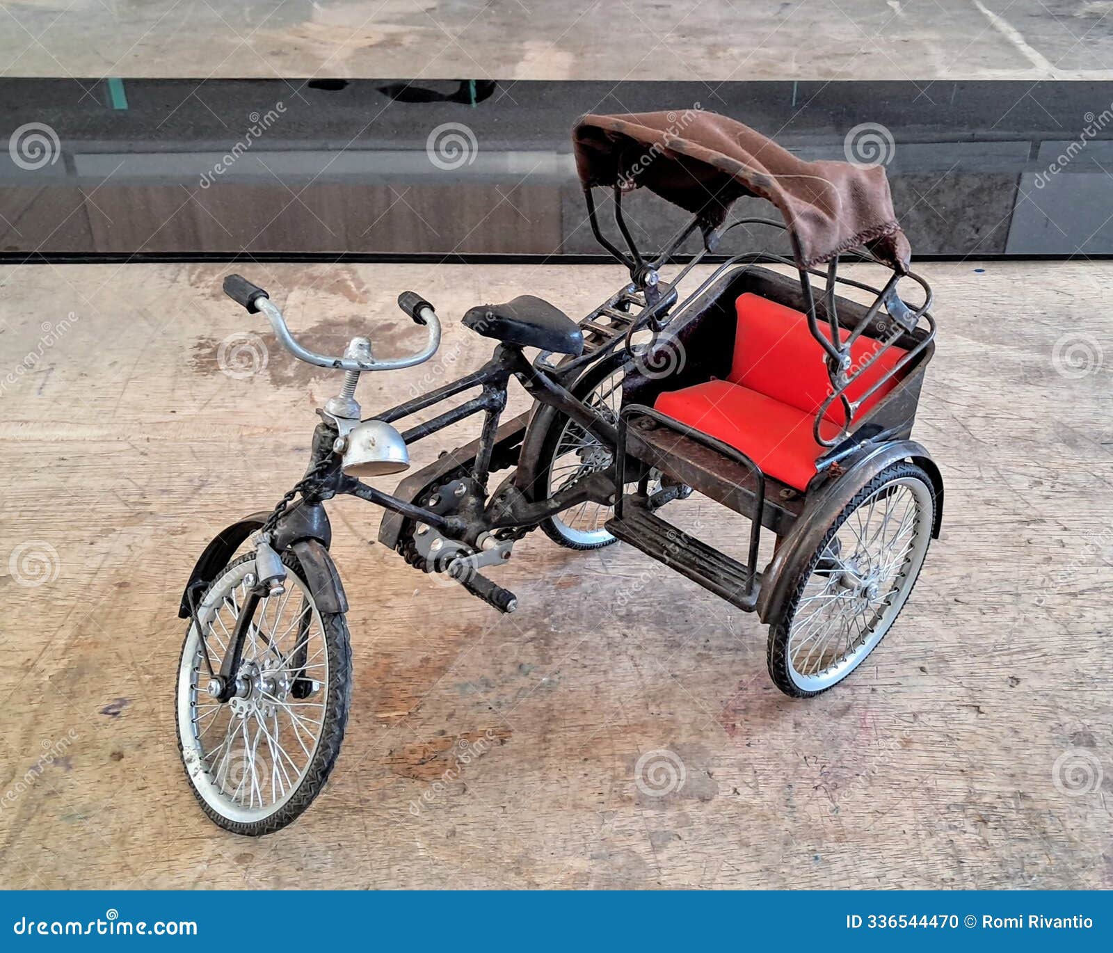 Replica tricycle rickshaw stock photo. Image of cycling - 336544470
