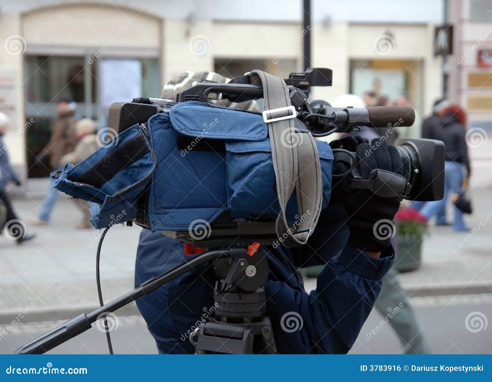 Reportero foto de archivo. Imagen de reportero, operador - 3783916