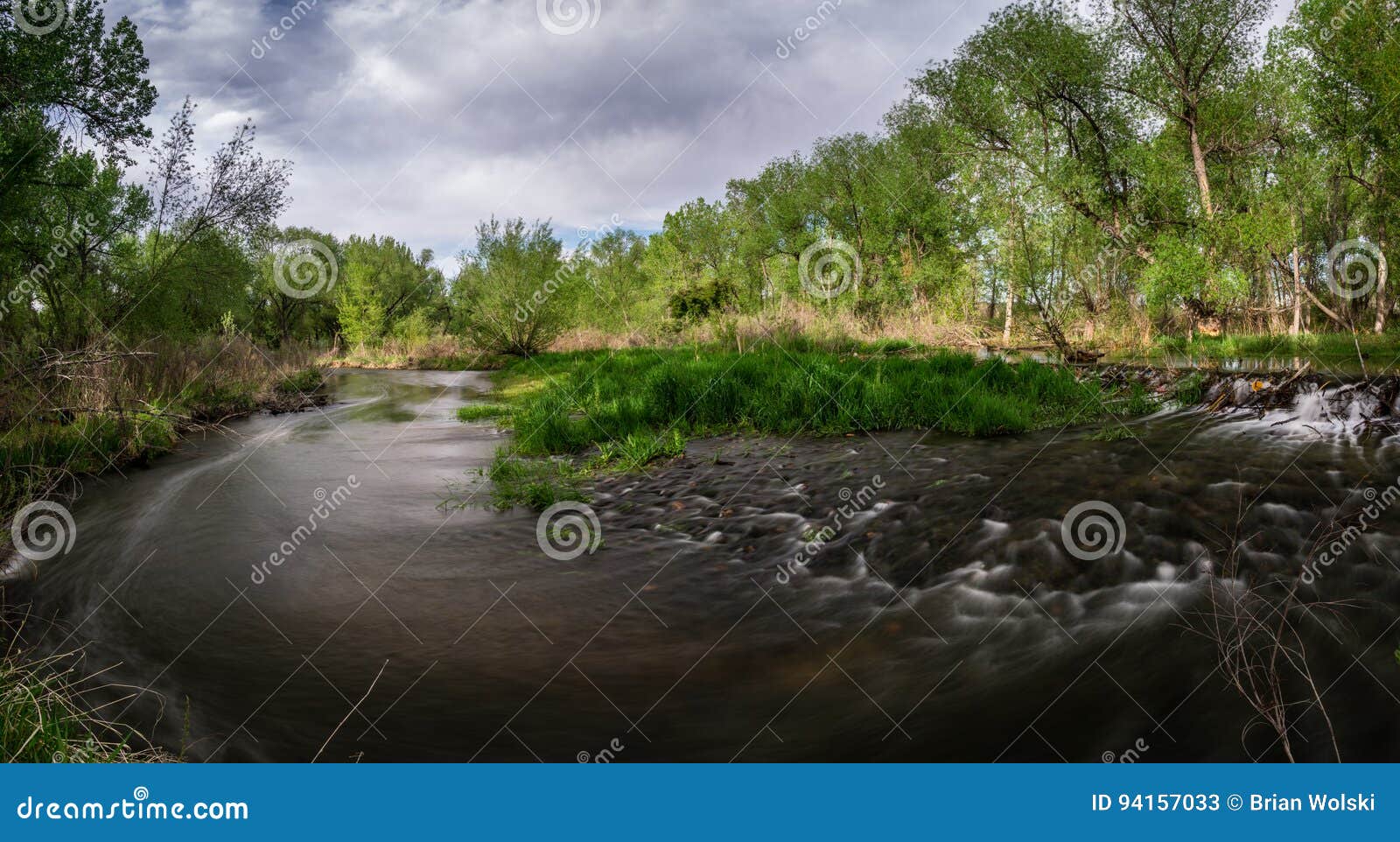 Represa Do Castor Em Colorado Imagem de Stock - Imagem de rochas, grama ...