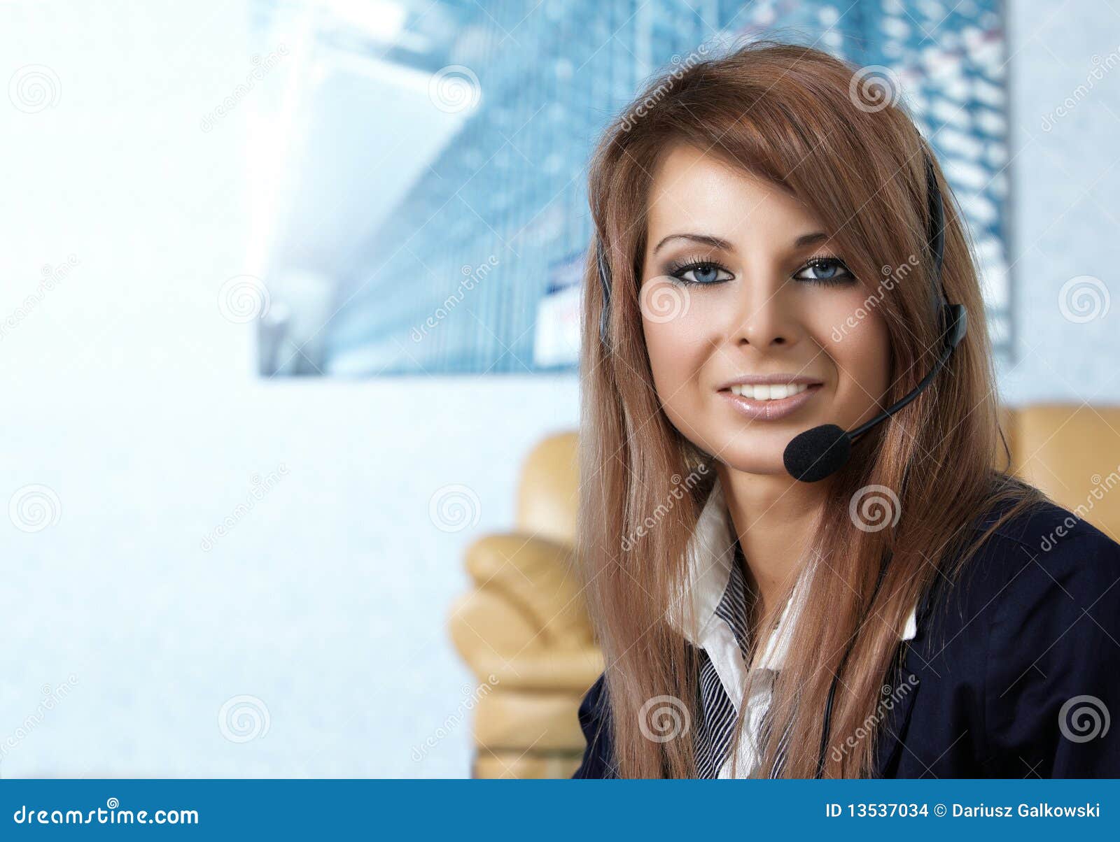 Representatieve Call Centrevrouw Met Hoofdtelefoon Stock Foto - Image ...