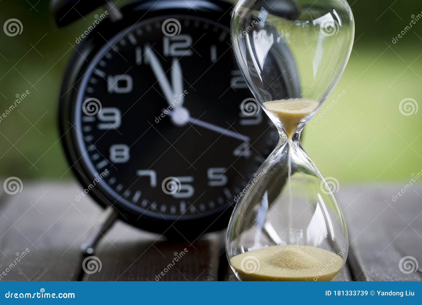 Clocks and Hourglasses, Time Timers, the Passage and Accumulation of ...