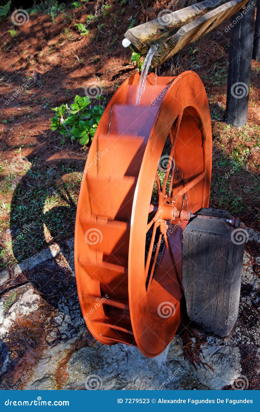 Reproducción De La Rueda De Agua Imagen de archivo - Imagen de america, latino: 7279523