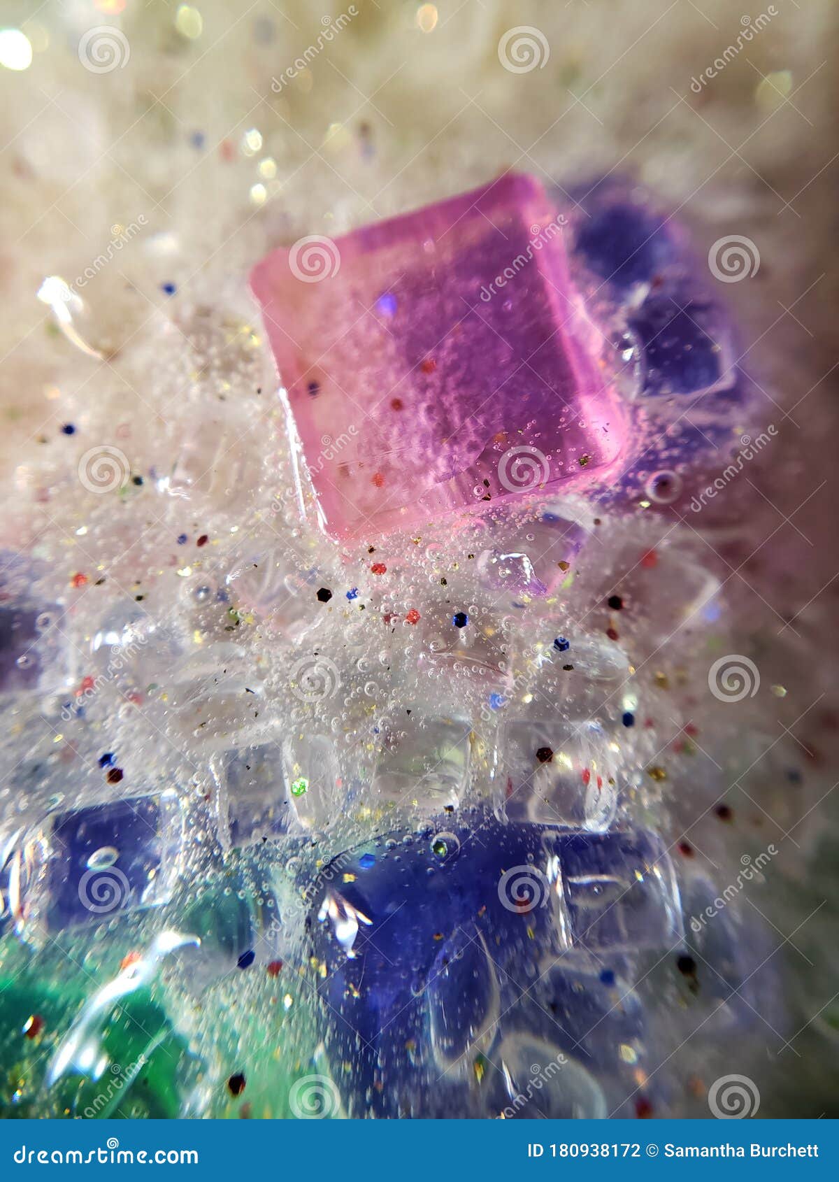 Resbaladizo Crujiente Con Perlas Y Colores Foto de archivo - Imagen de ...