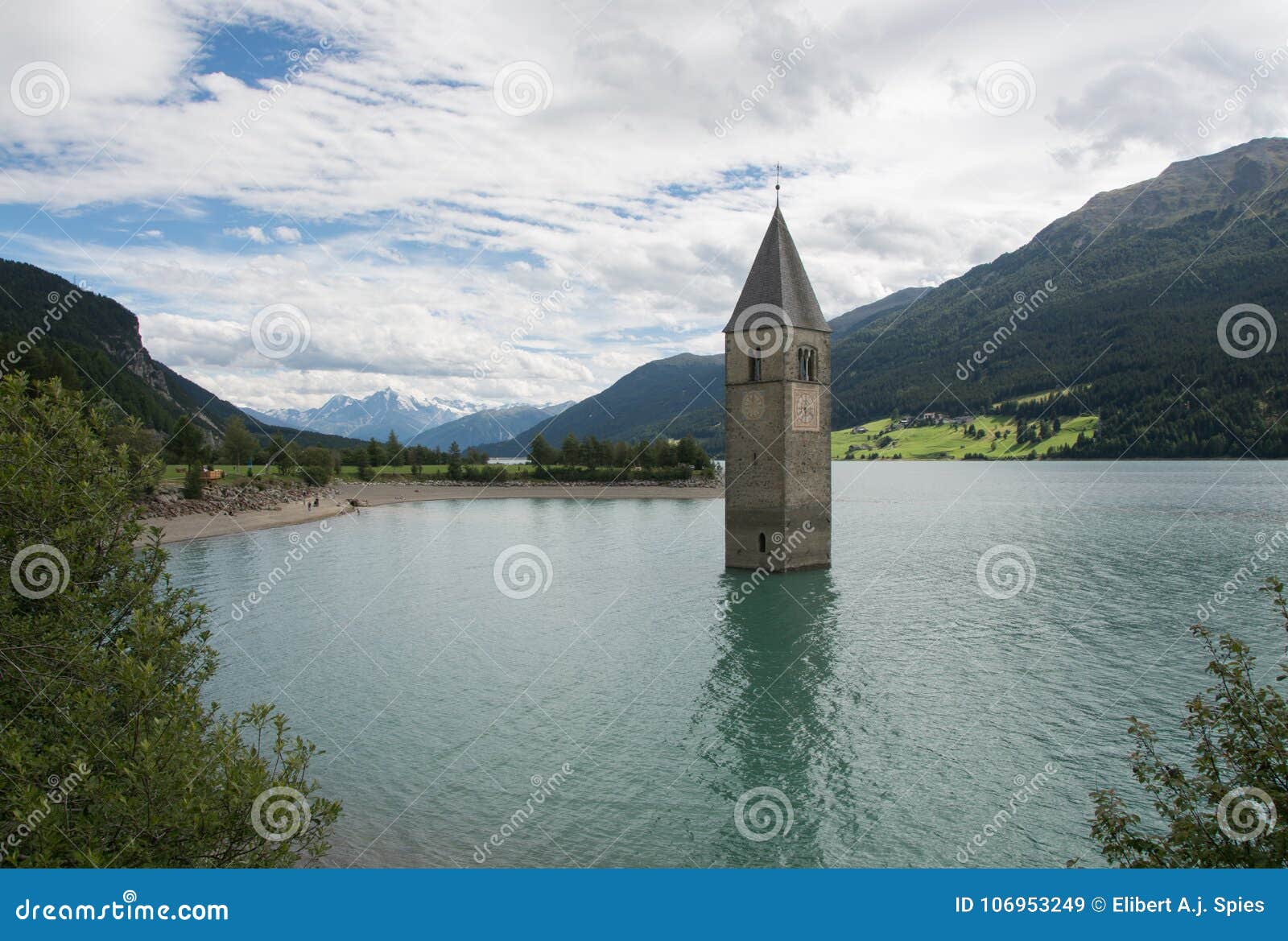 Reschensee - Lago Di Resia - Lac Resia Image stock - Image du été ...