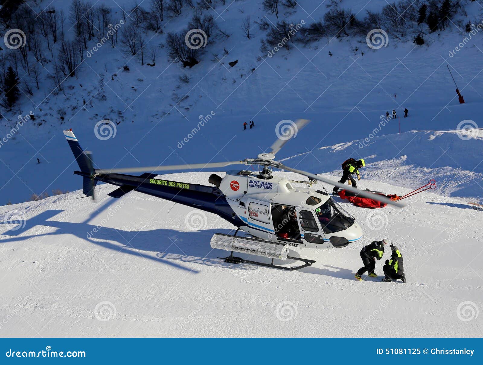 Rescue helicopter editorial image. Image of child, fast - 51081125