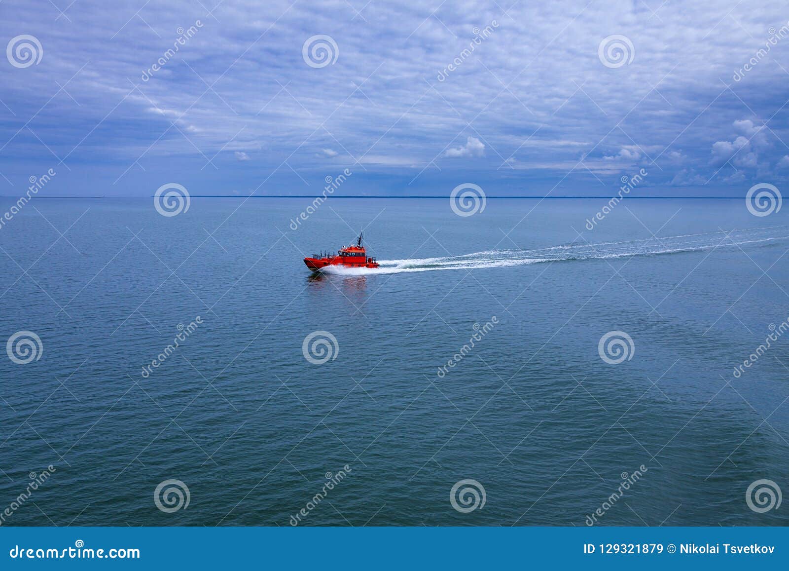 Resque Powerboat Stock Photos - Free & Royalty-Free Stock Photos from ...