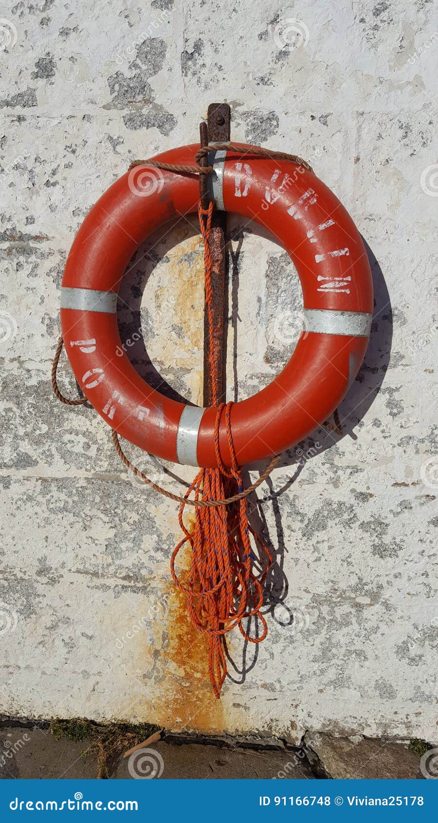 Rescue ring stock photo. Image of ring, guard, house - 91166748