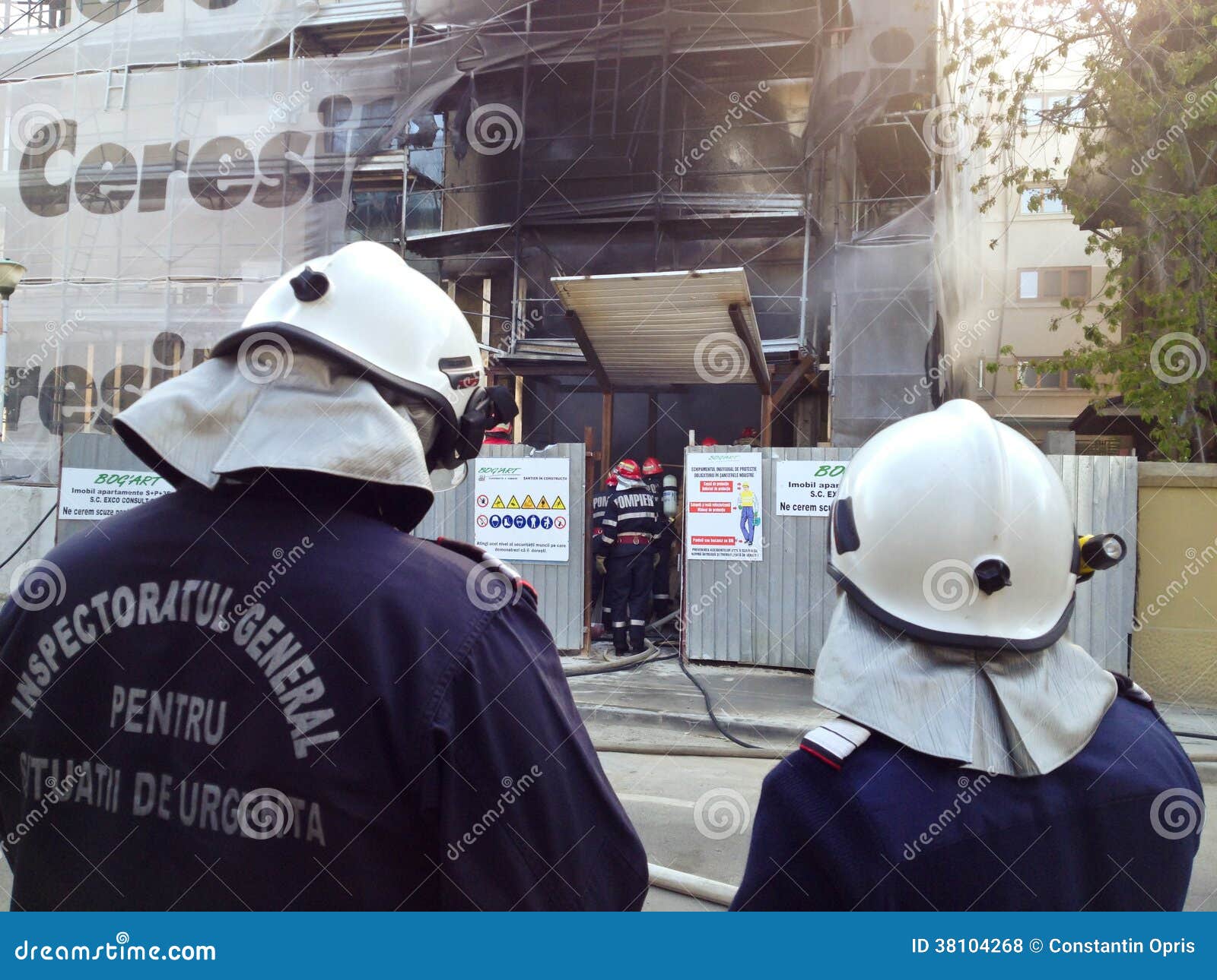 Rescue team on fire site editorial stock photo. Image of work - 38104268