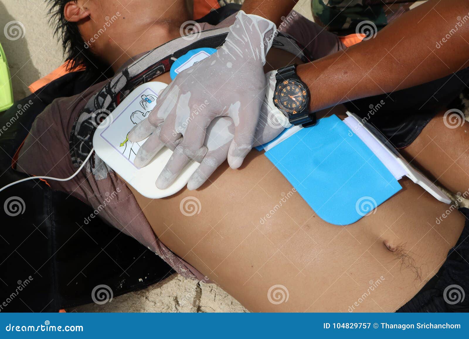 Rescue Training CPR and AED on the Beach Editorial Photography - Image ...