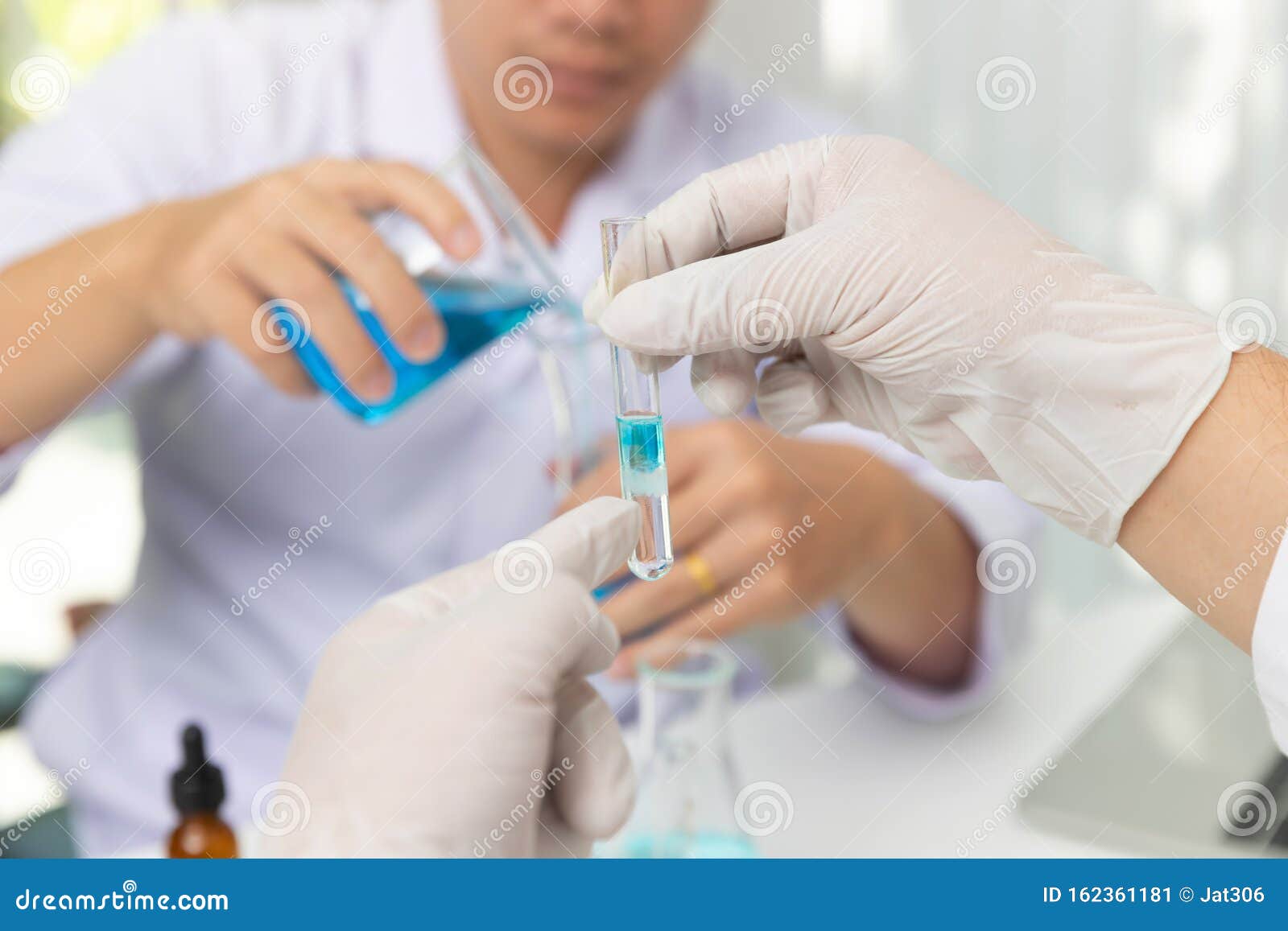 Research and Development Concept, Laboratory Scientist Working at Lab ...