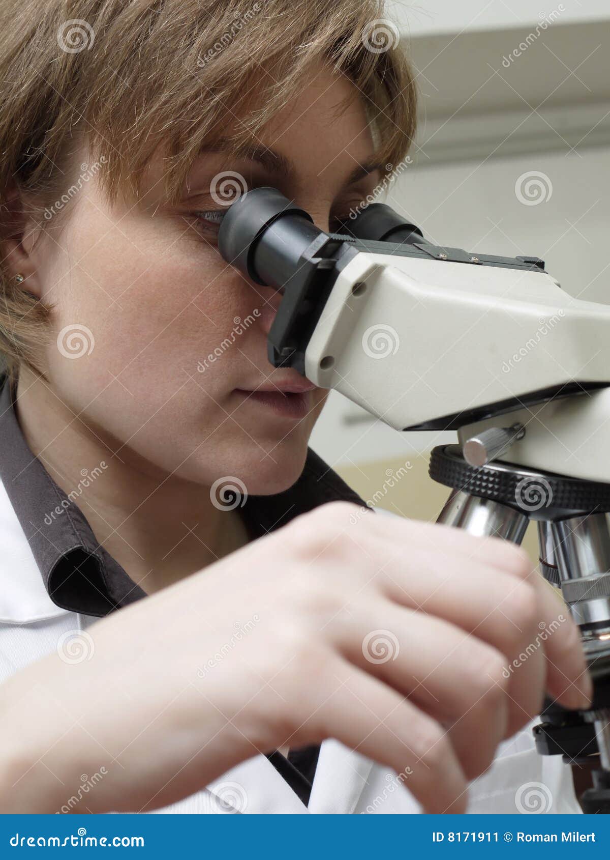 Researcher at work stock image. Image of magnifier, chemist - 8171911