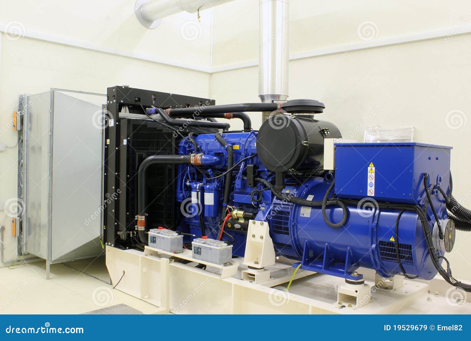 Reserve diesel generator stock afbeelding. Image of werktuigkundigen ...