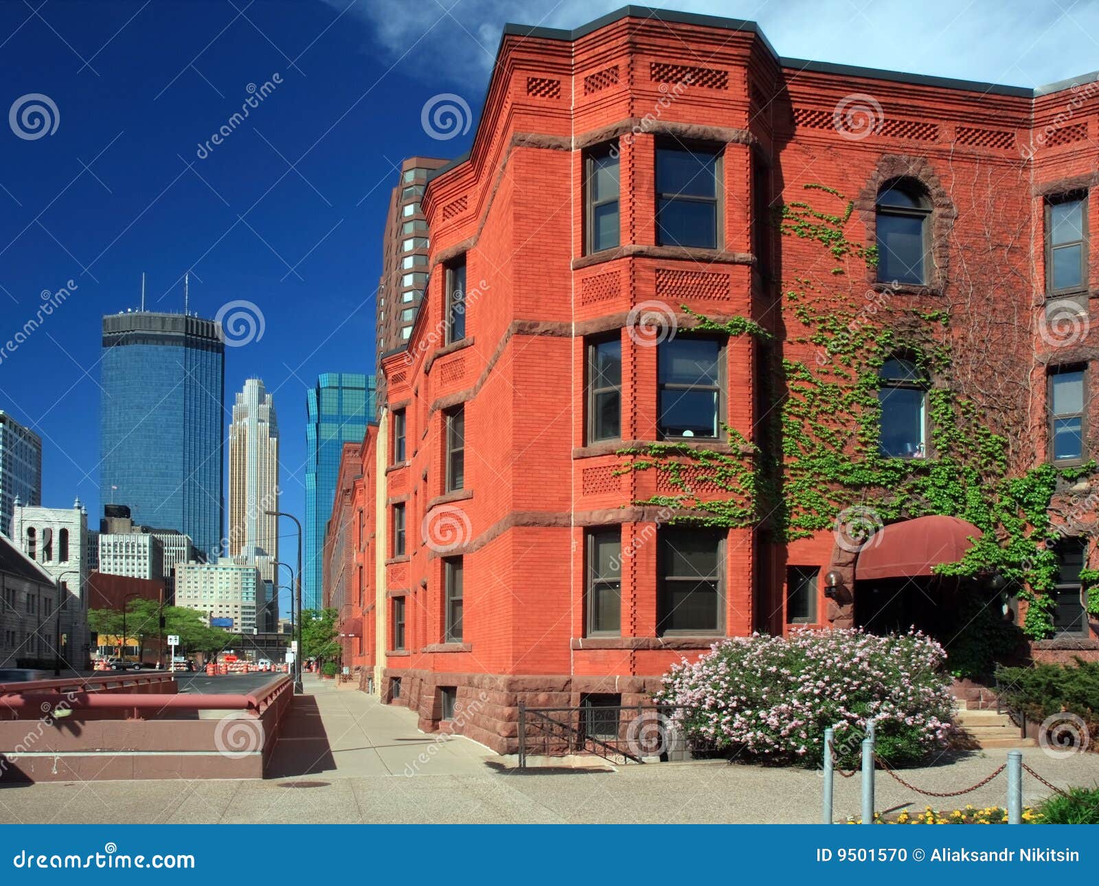 Residential Building in Downtown Minneapolis Stock Photo - Image of ...