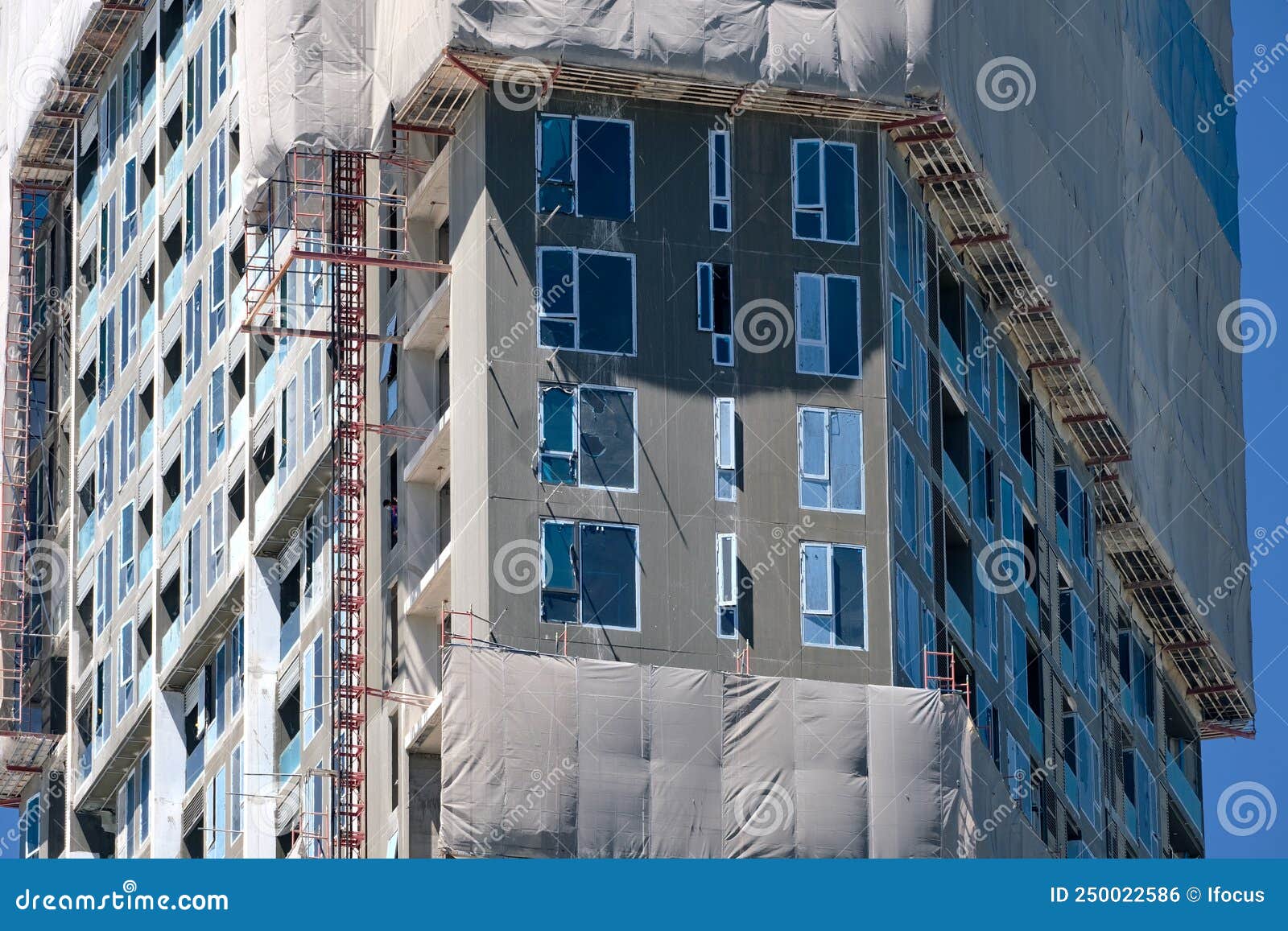 Large Residential Condominium Under Construction Stock Photo - Image of ...