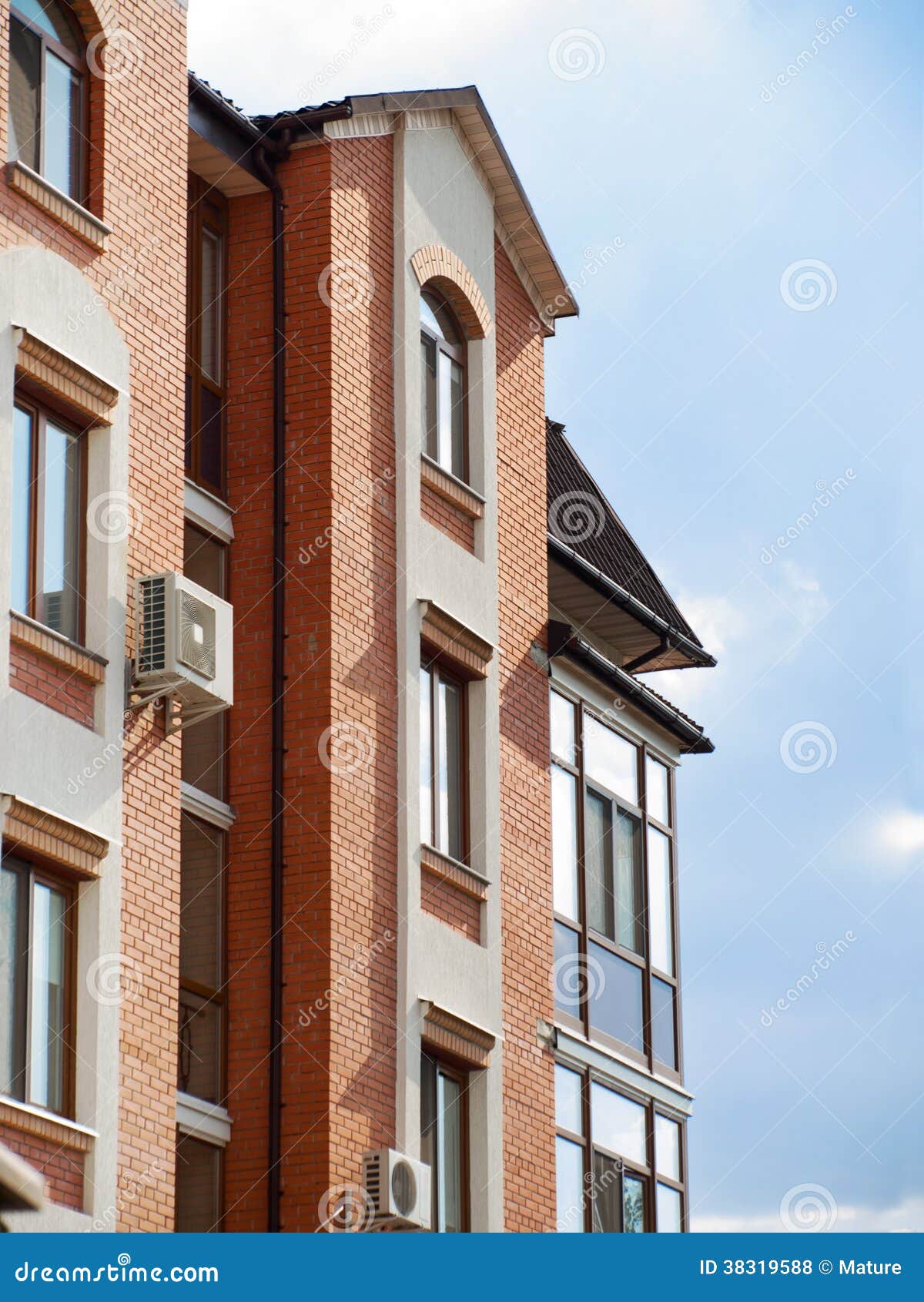 Residential House, Urban Style Stock Photo - Image of light, building ...