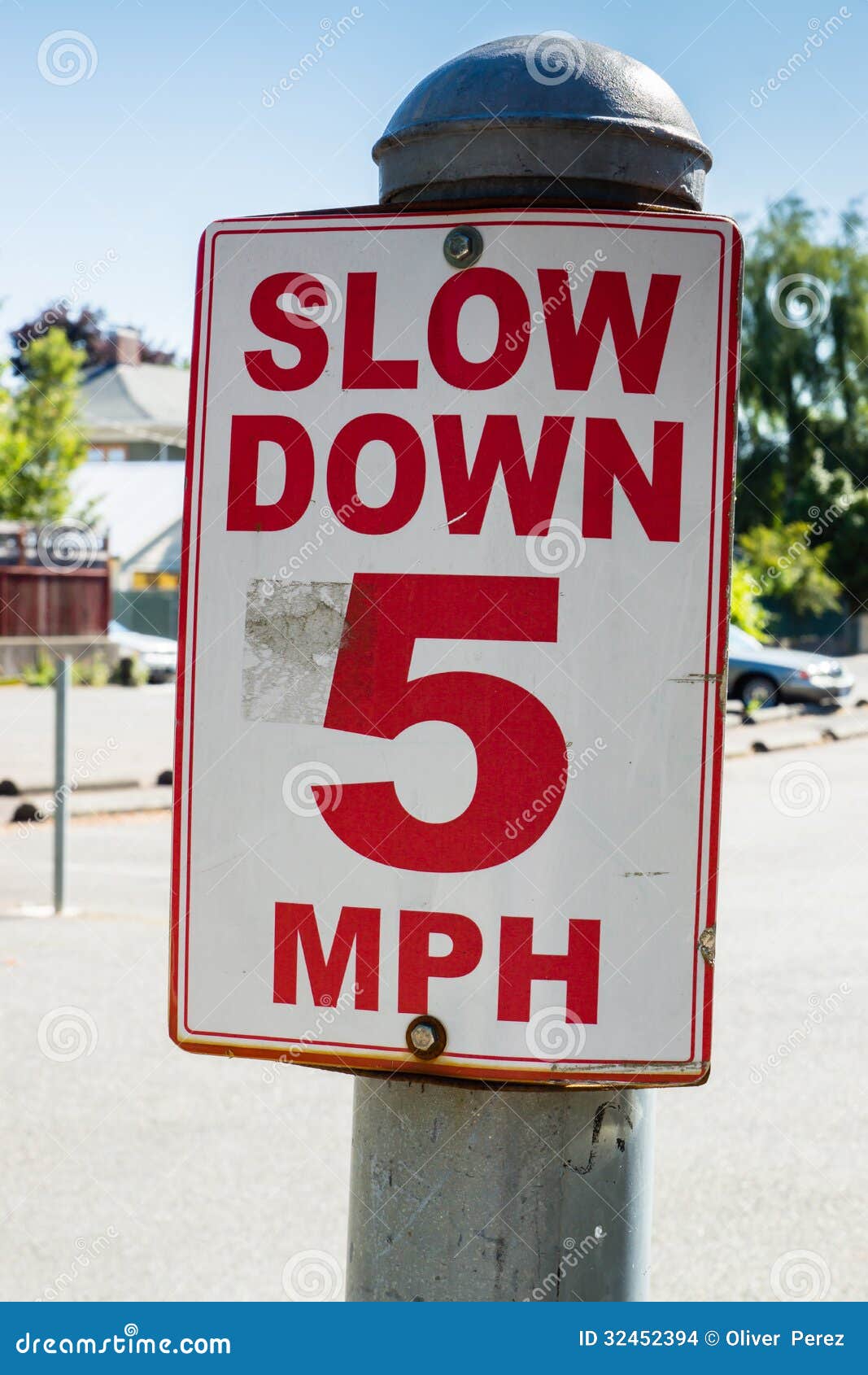Residential Speed Sign stock photo. Image of vehicle - 32452394