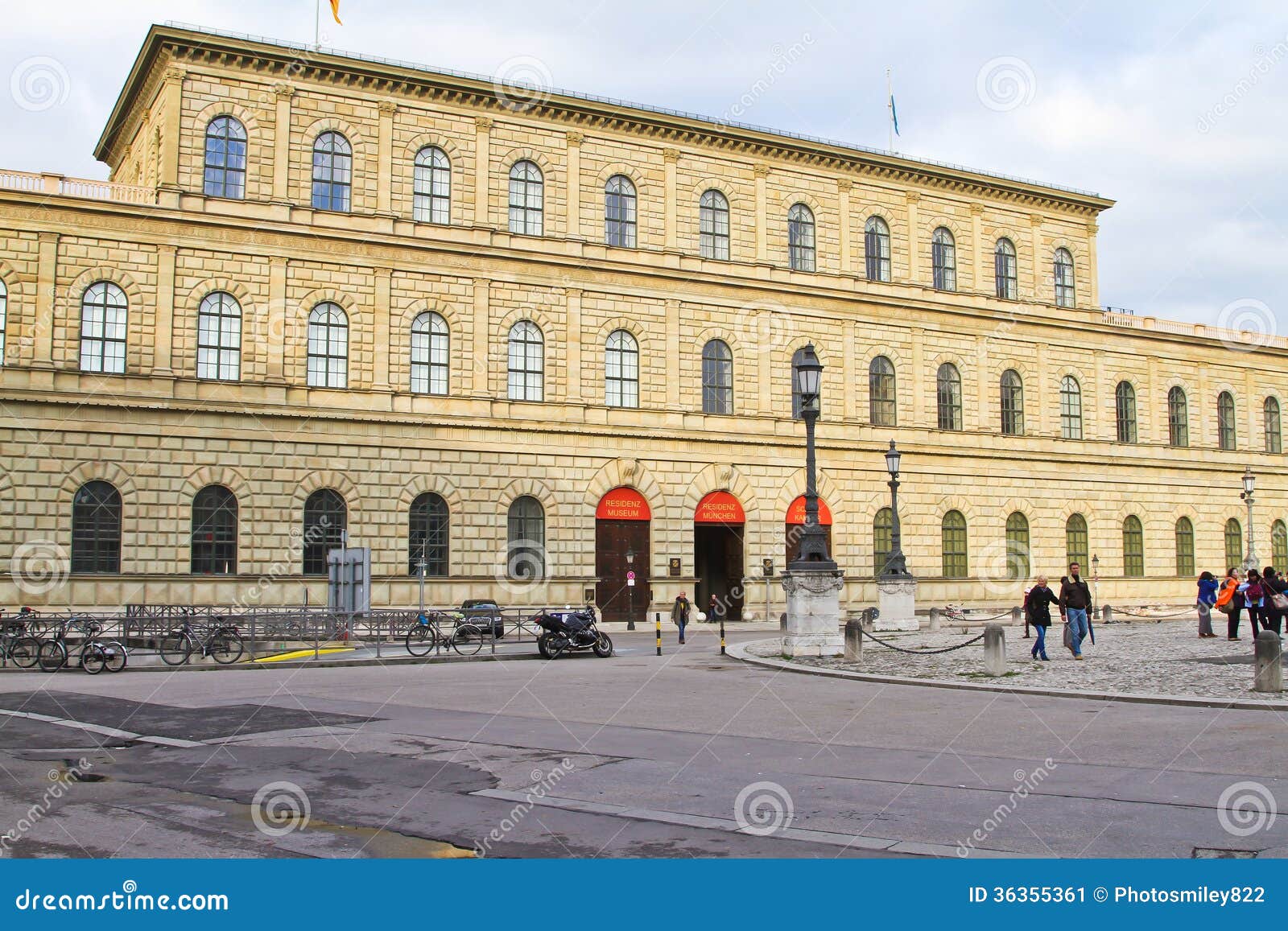 Residenz Munich editorial photo. Image of building, traveler - 36355361