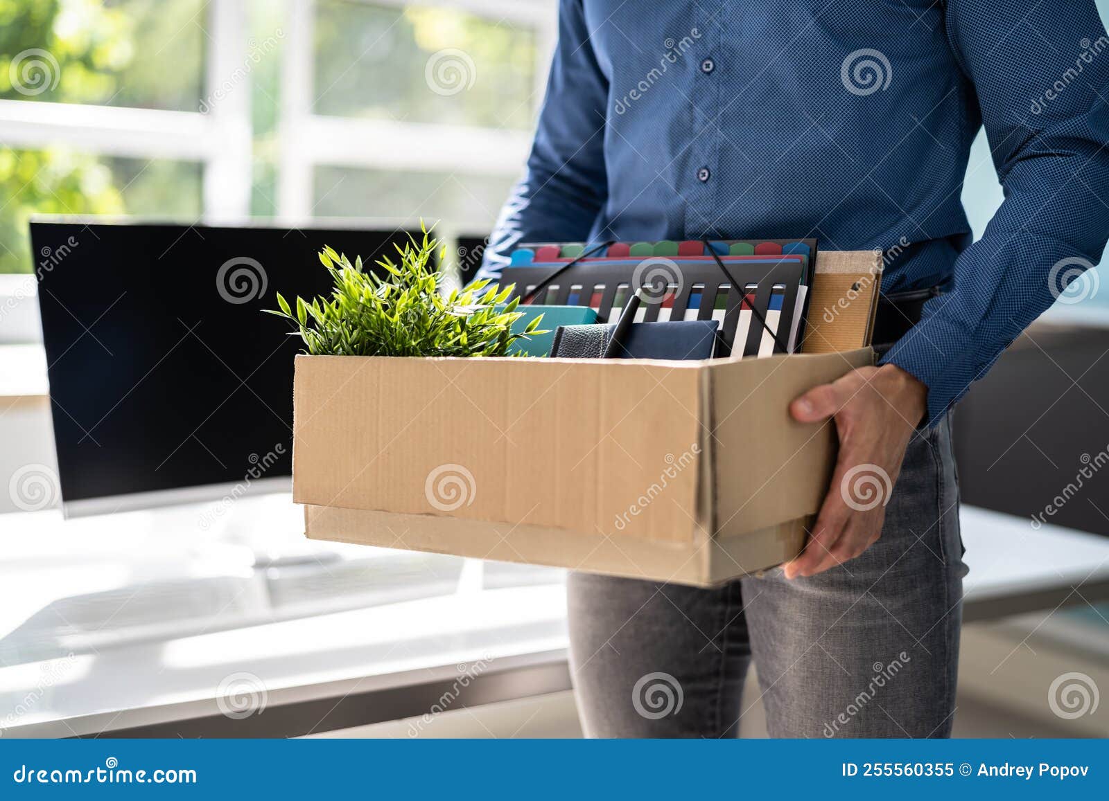 Resign from Job or Fired Employee Moving Out Stock Image - Image of ...
