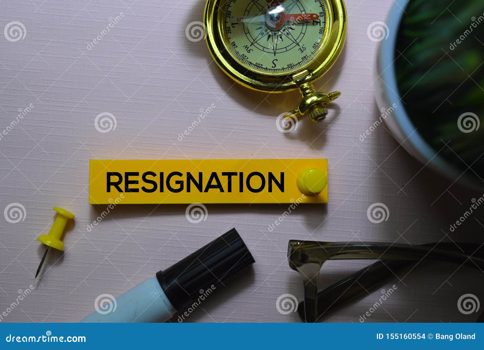 Resignation Text on Sticky Notes Isolated on Office Desk Stock Photo ...