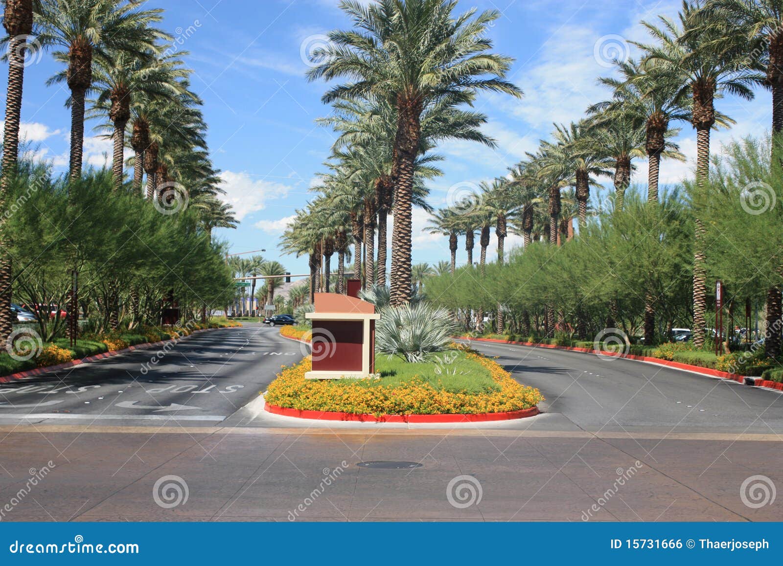Resort Entrance Landscape stock photo. Image of fall - 15731666