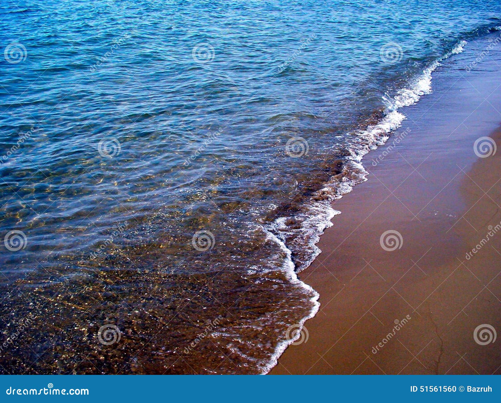 Ressac De Mer, Vagues Sur Le Rivage Photo stock - Image du ondes, surf ...