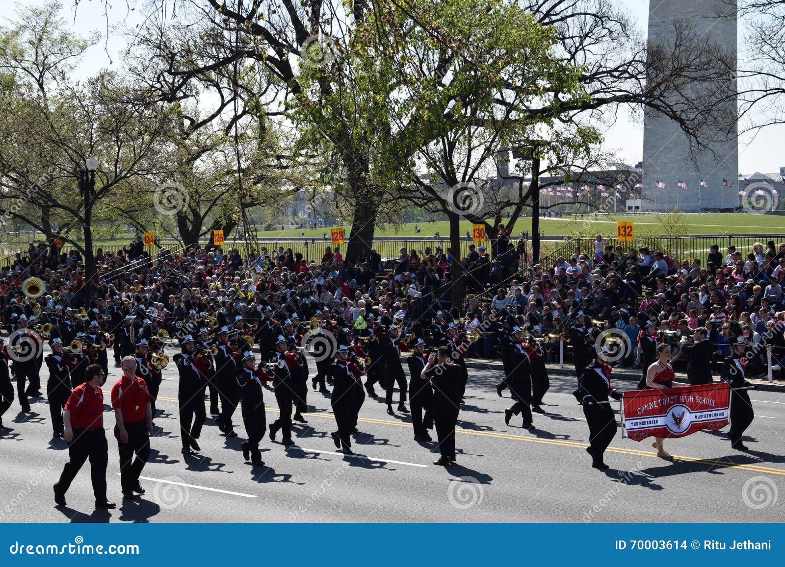 2016 Ressortissant Cherry Blossom Parade Dans Le Washington DC Image ...