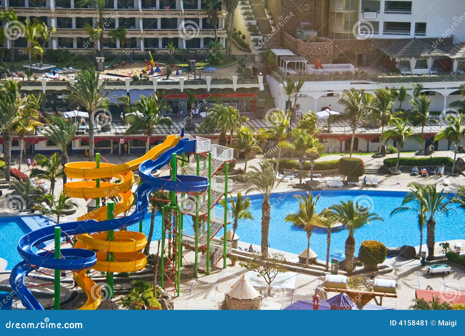 Ressource Au Porto Rico, Canari Image stock - Image du paquet, tropical ...