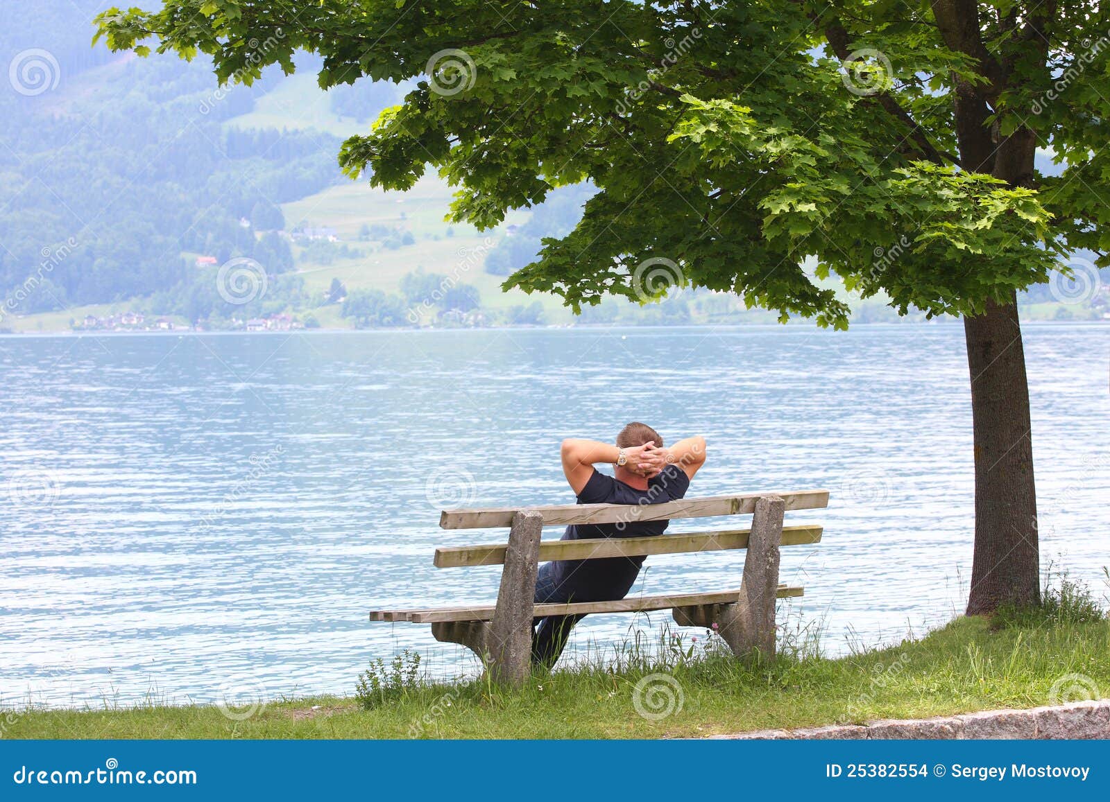 Rest on the bench stock photo. Image of lake, nature - 25382554