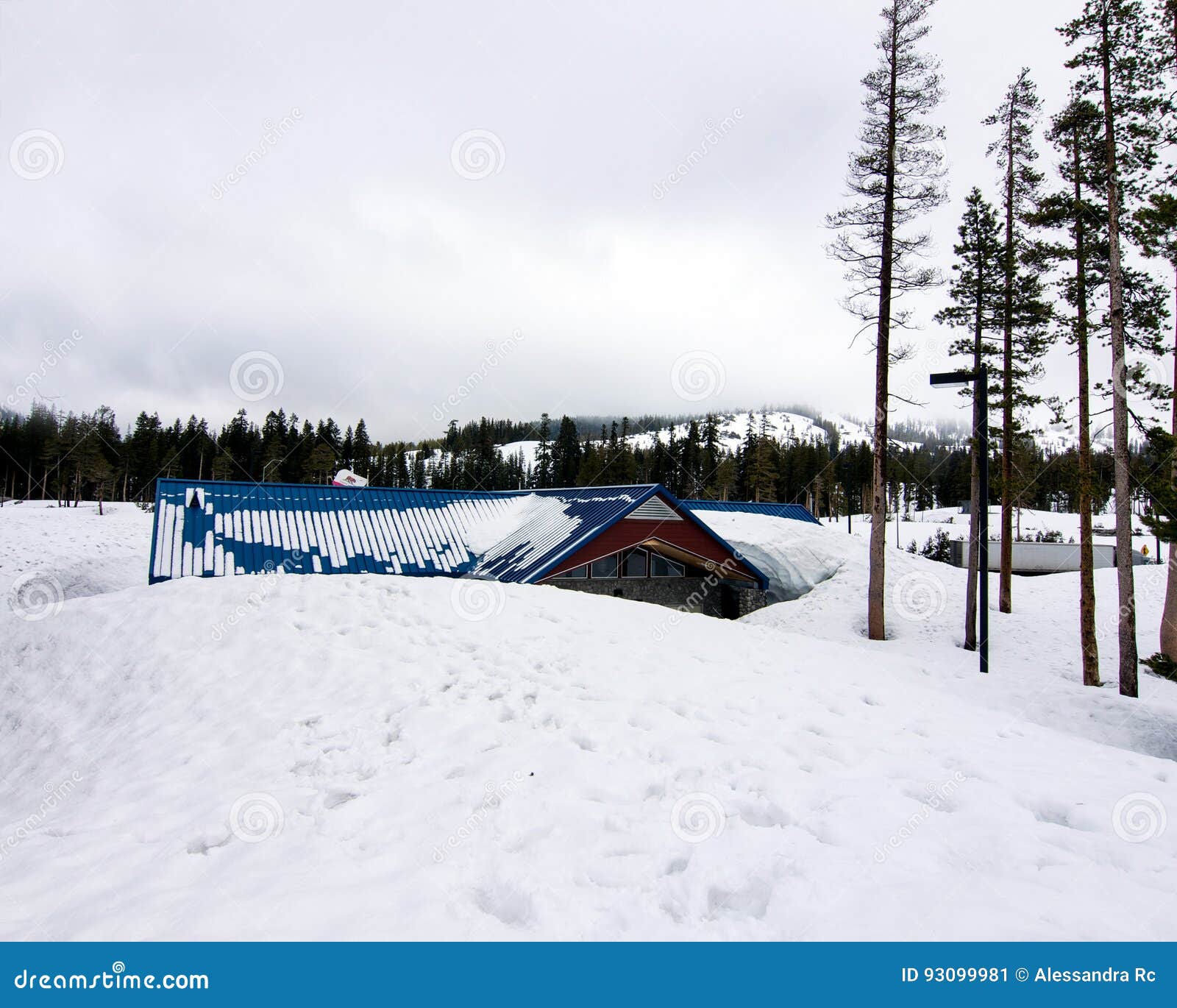 Rest Stop Sierra Nevada stock image. Image of sierras - 93099981