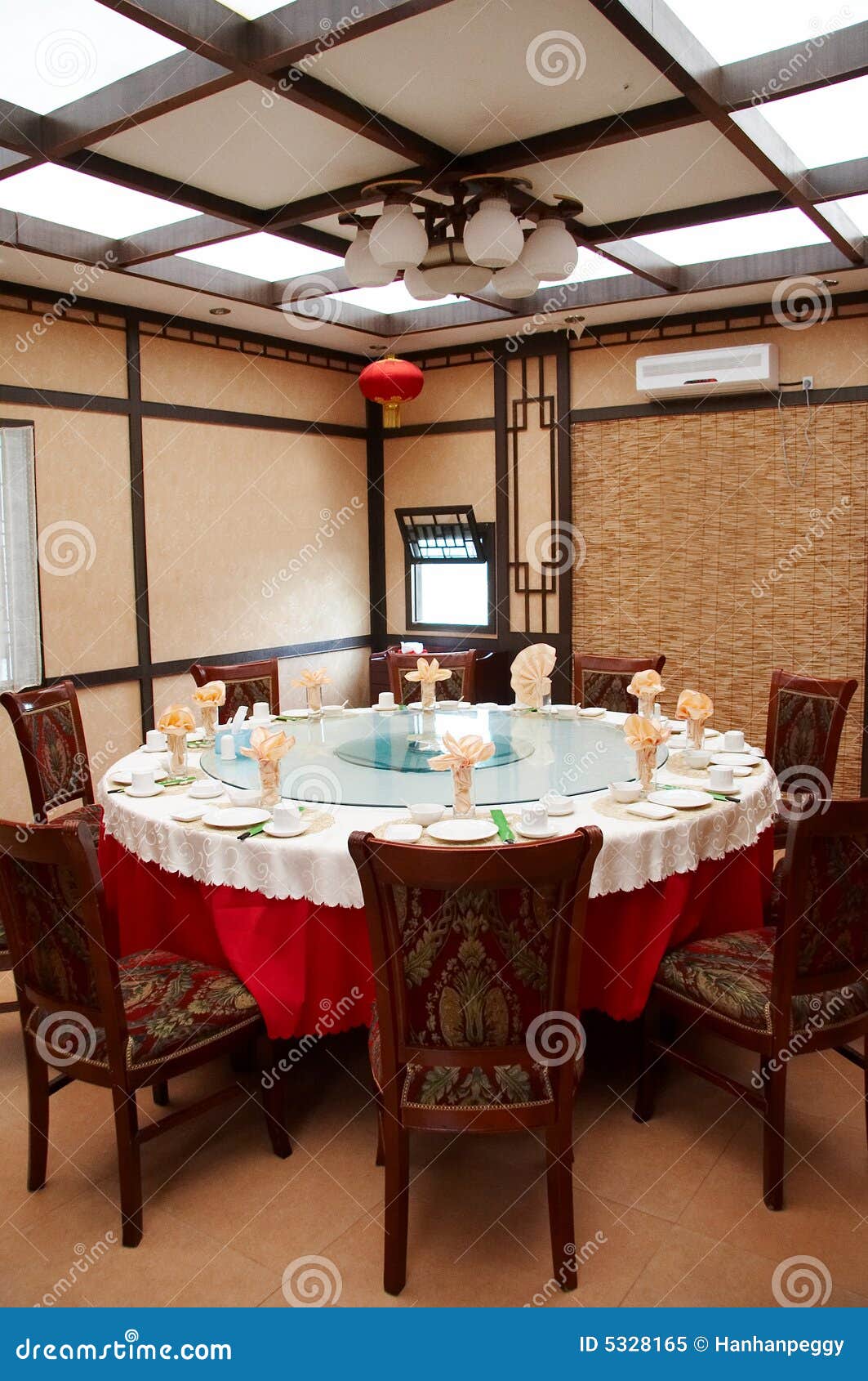 Restaurant stock image. Image of luxurious, modern, chinese - 5328165