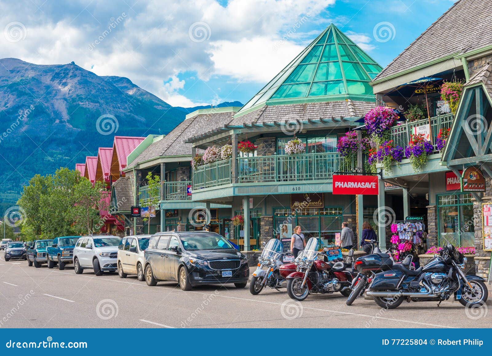 Restaurant Au Détail En Jasper National Park Image stock éditorial ...
