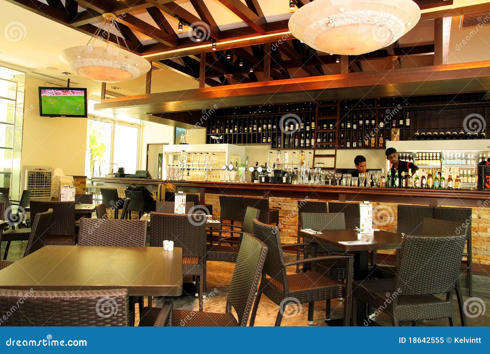 Restaurant, Bar & Bistro Editorial Image - Image of furniture, cozy ...