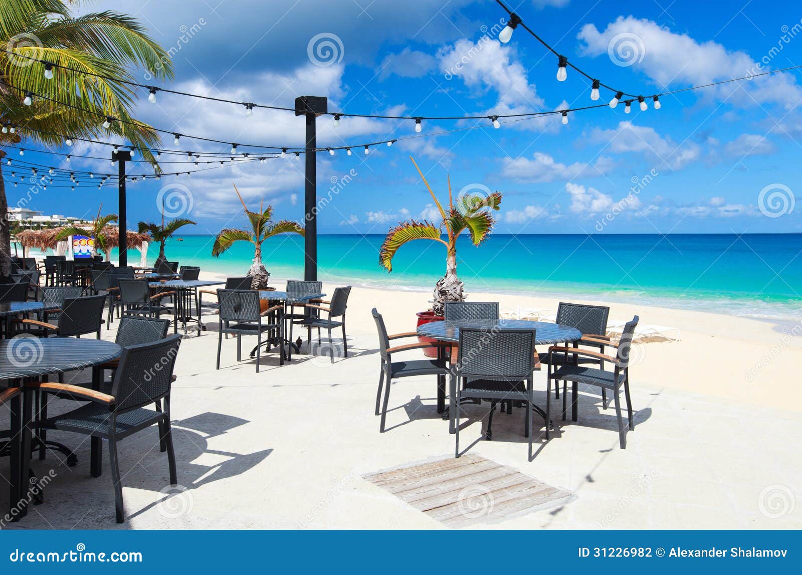 Restaurant at beach stock photo. Image of dining, scenic - 31226982