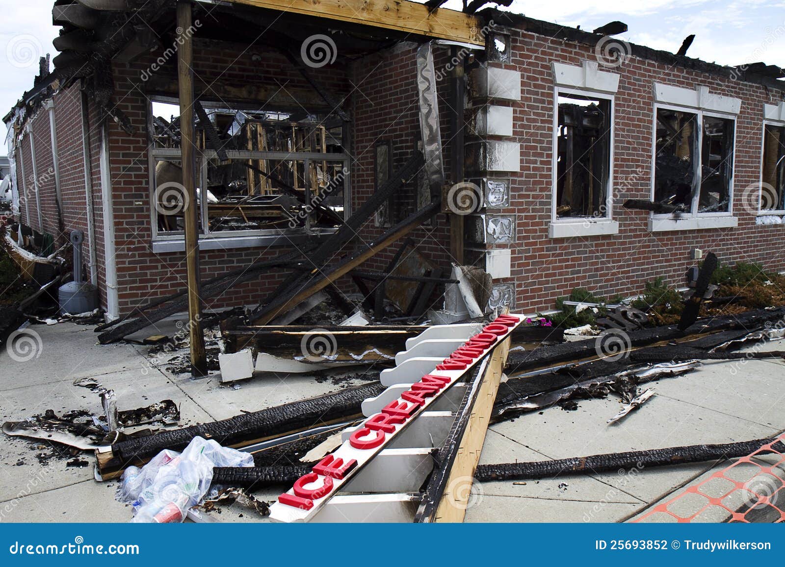 Restaurant Burned Down stock photo. Image of damage, windows - 25693852