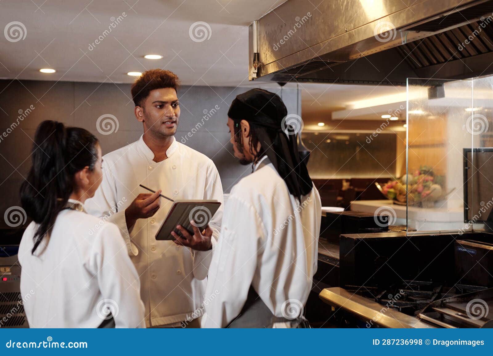 Restaurant Chef Talking To Team Stock Photo - Image of lunch ...