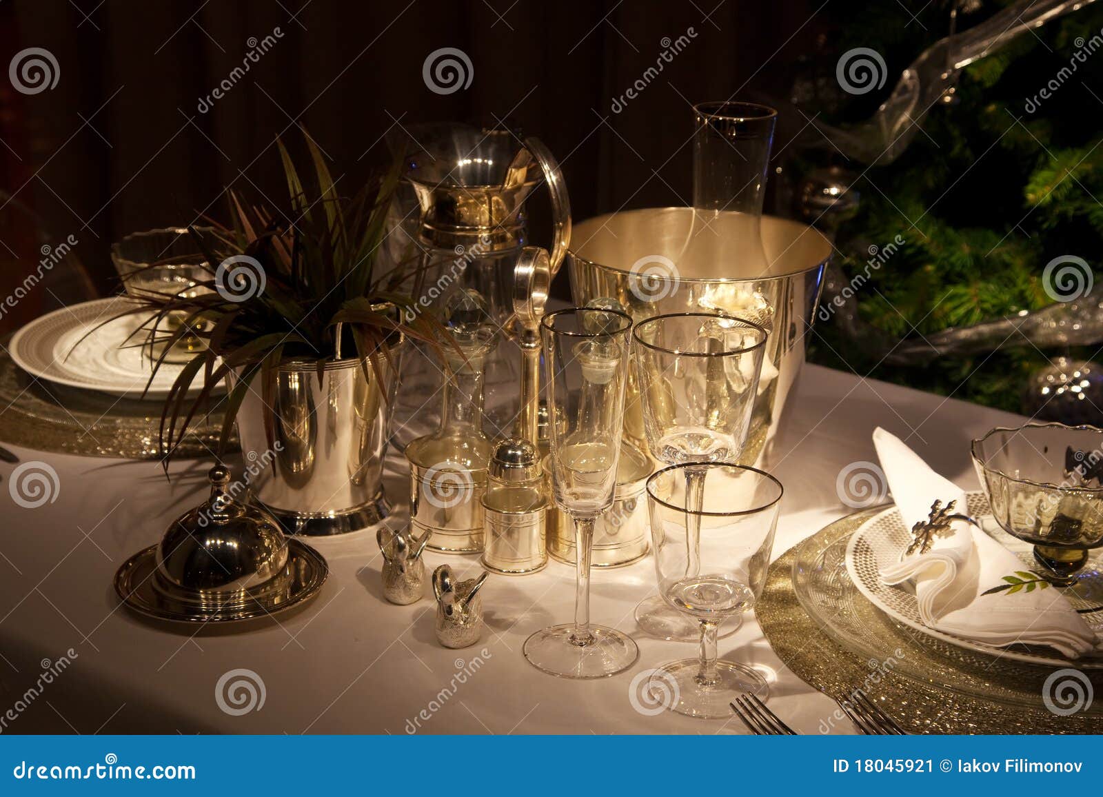 Restaurant dinner table stock image. Image of romance - 18045921