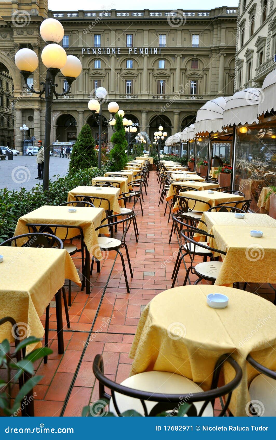 Restaurant in Italy editorial photo. Image of dehor, city - 17682971