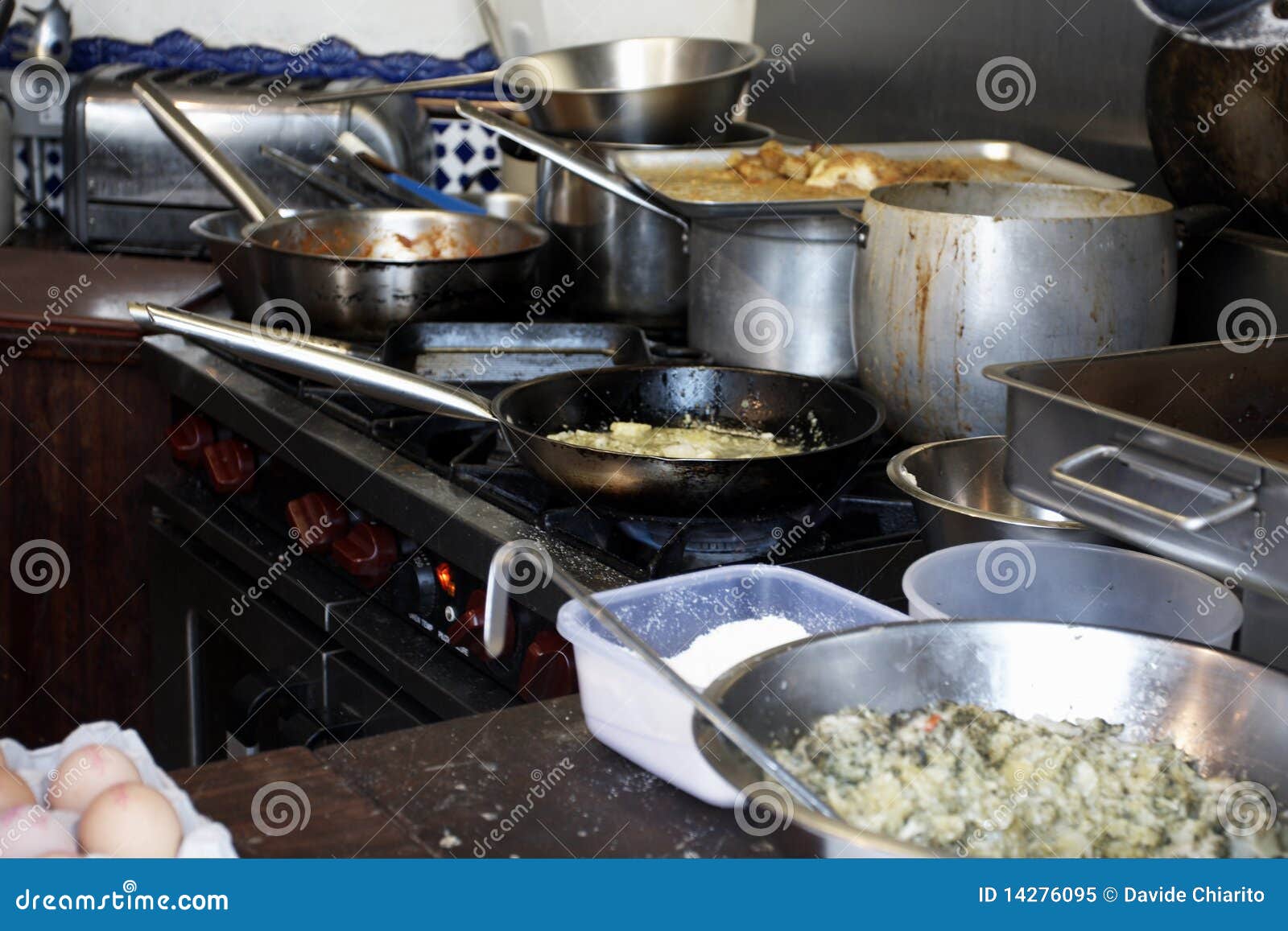 Restaurant kitchen stock image. Image of careers, cuisine - 14276095